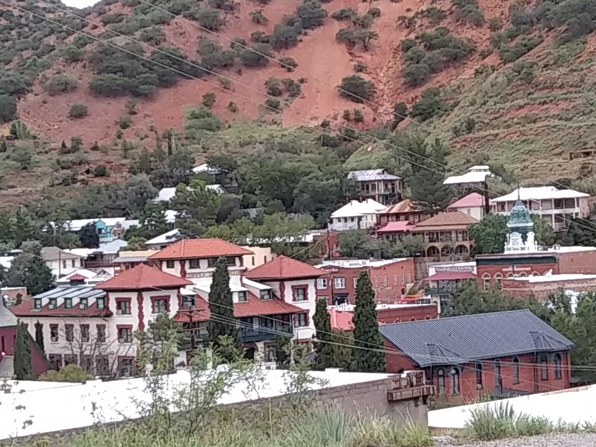 Par·a·digm Shift – §tacyReneè§weeney